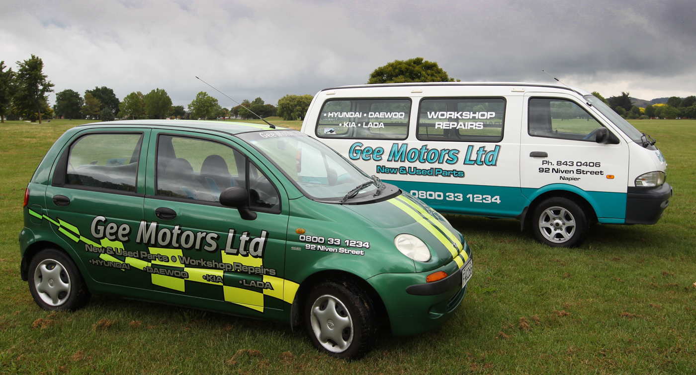 About Us - Gee Motors