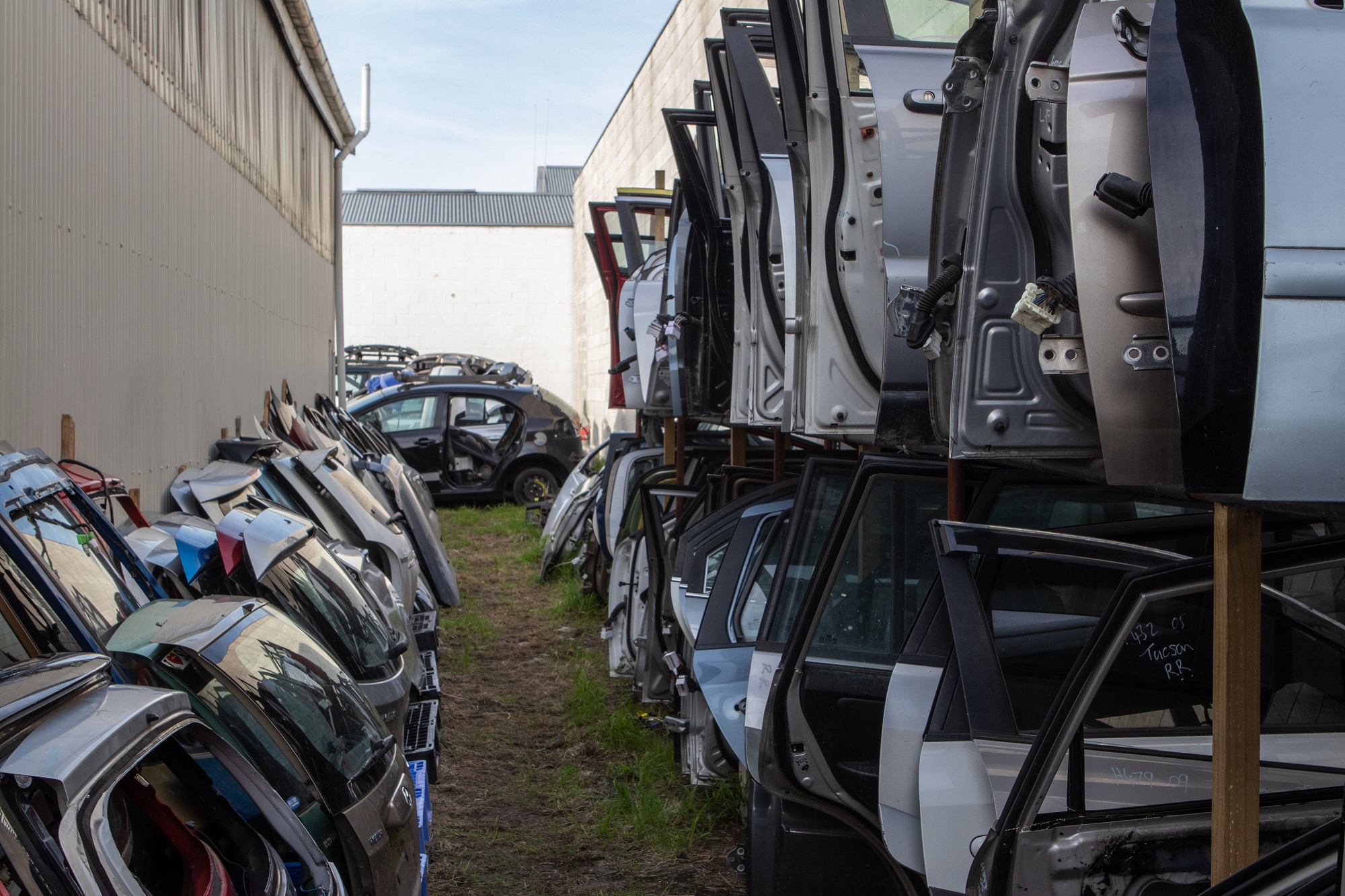 Vehicle Models and Parts - Gee Motors